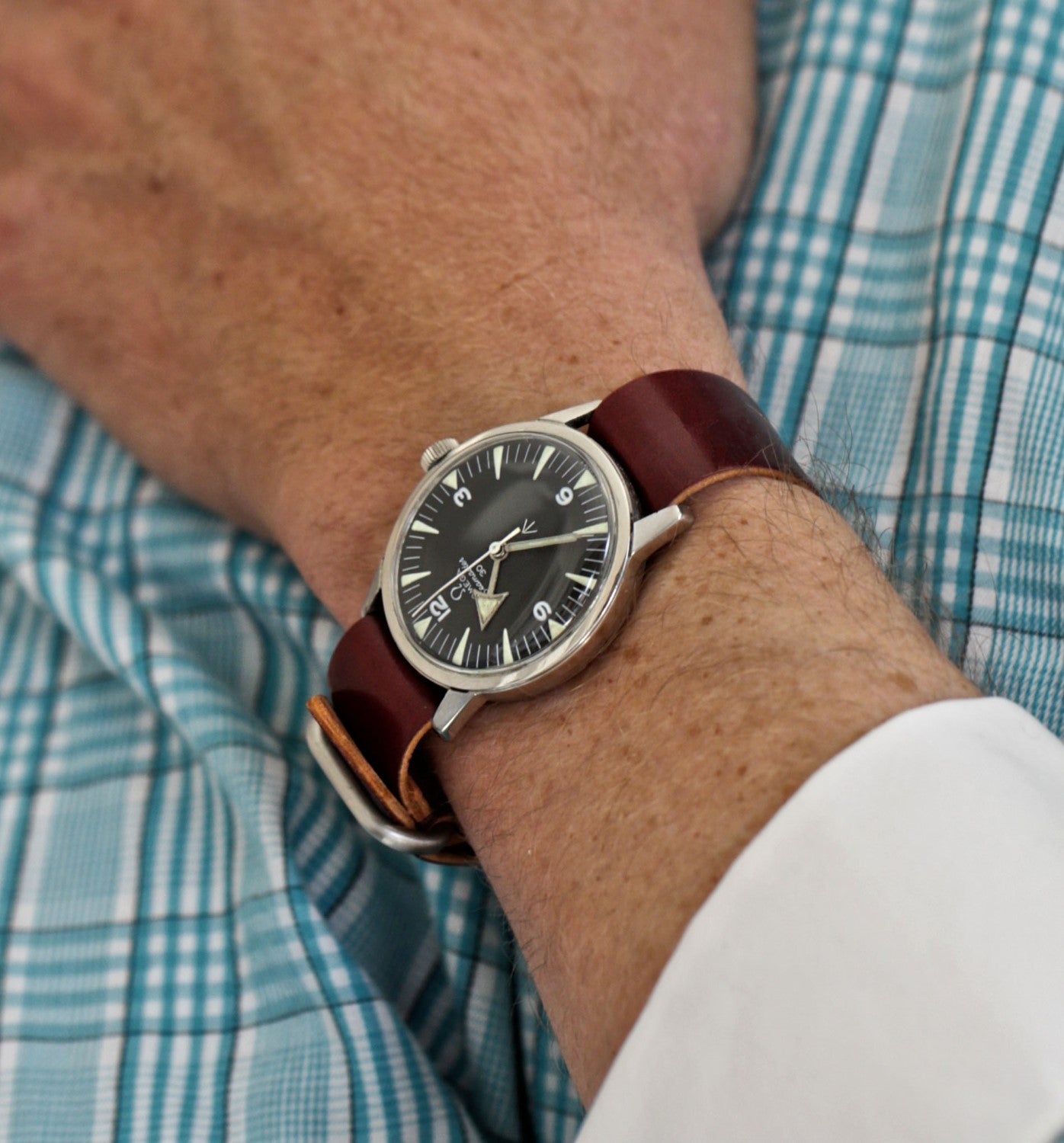 Discover the Perfect Single Piece Military-Style Watch Strap – DaLuca ...